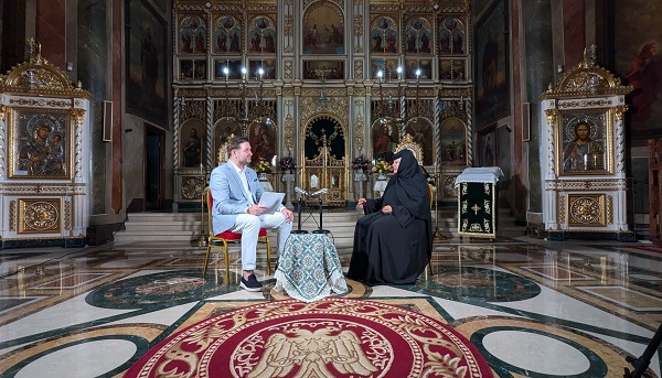 Minunile de la Mănăstirea Ghighiu. Icoana făcătoare de minuni | DivaHair.ro